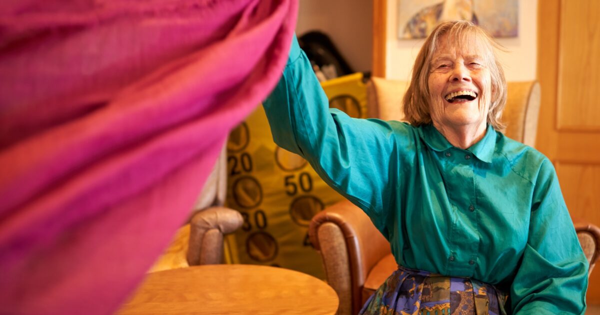Meet a volunteer... Helen | Pilgrims’ Friend Society