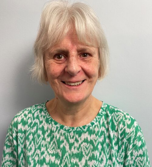 Meet a volunteer…Elizabeth | Pilgrims’ Friend Society